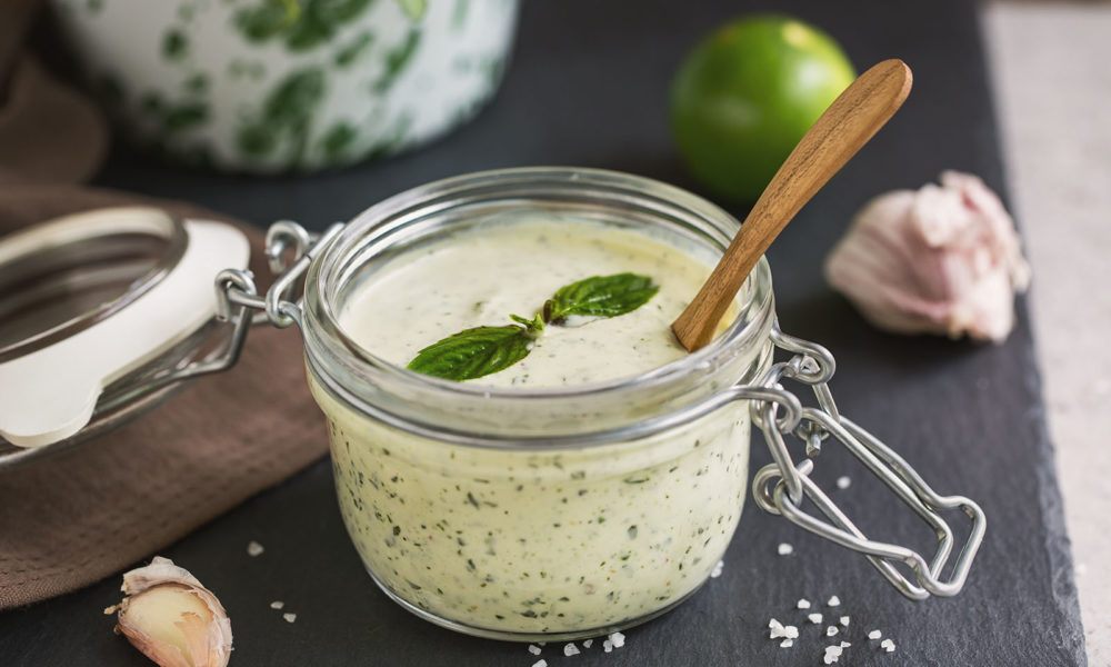 A 10-Minute Delicious Vegan Ranch Recipe - SOLANCHA
