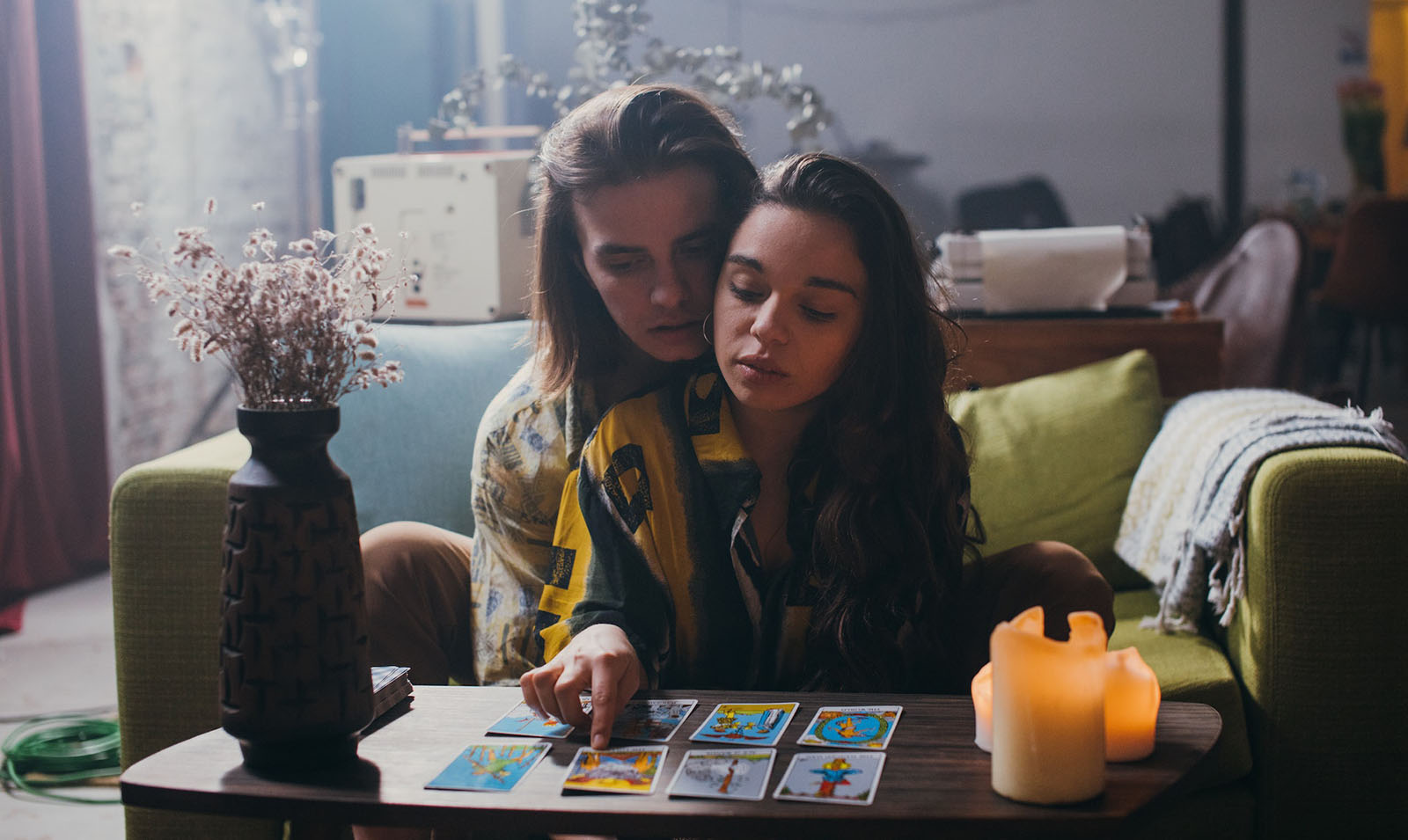 Relationship Anxiety: 8 Signs You Have One & What to Do About It - SOLANCHA